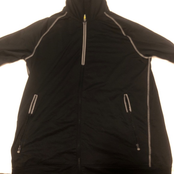 Under Armour | Jackets & Coats | Under Armor Zip Up Hoodie | Poshmark